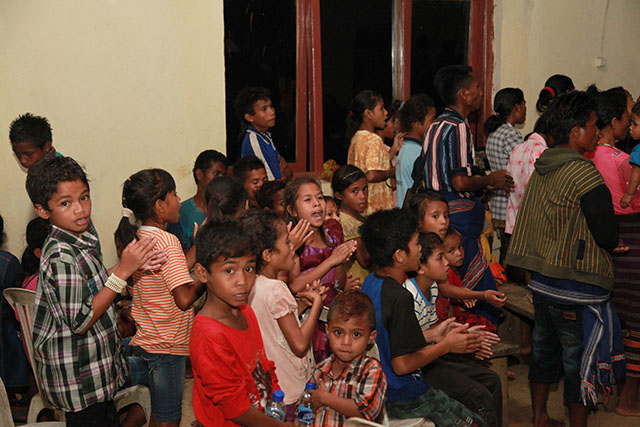 Perjalanan misi tim GEKARI Damai Sejahtera di Pulau Sumba – GDS ...